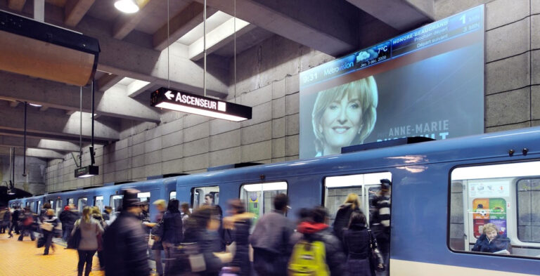 Métrovision information screens in the métro system - Transgesco